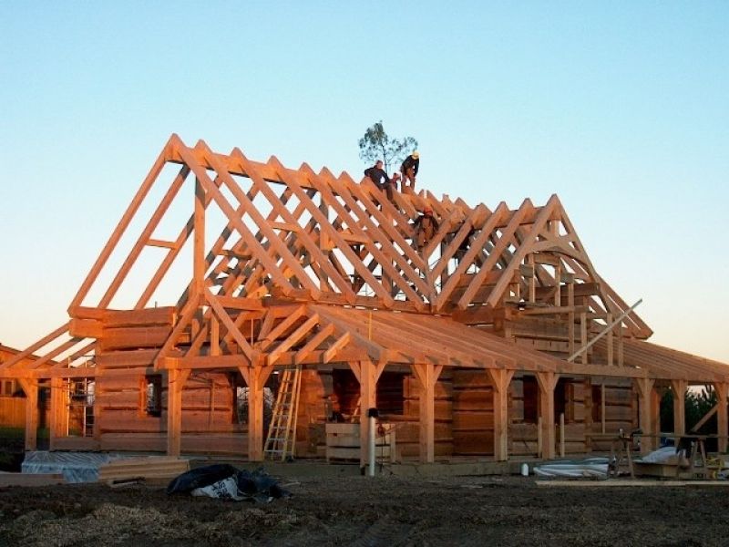 Dovetail Log Homes - Nicola Logworks
